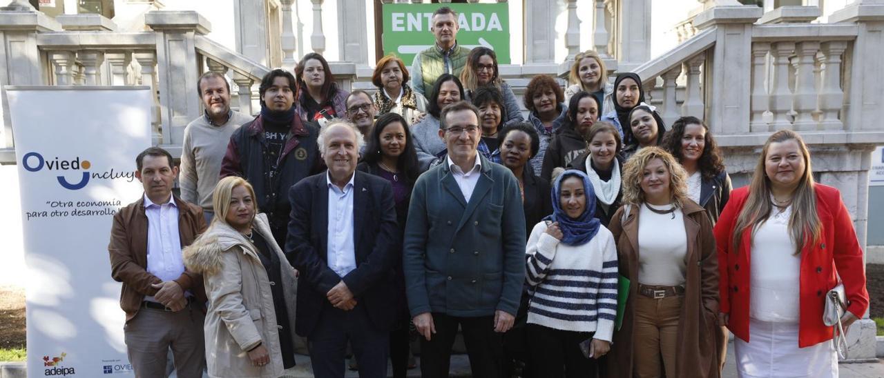 La agencia local de colocación ayudó a la contratación de 600 ...