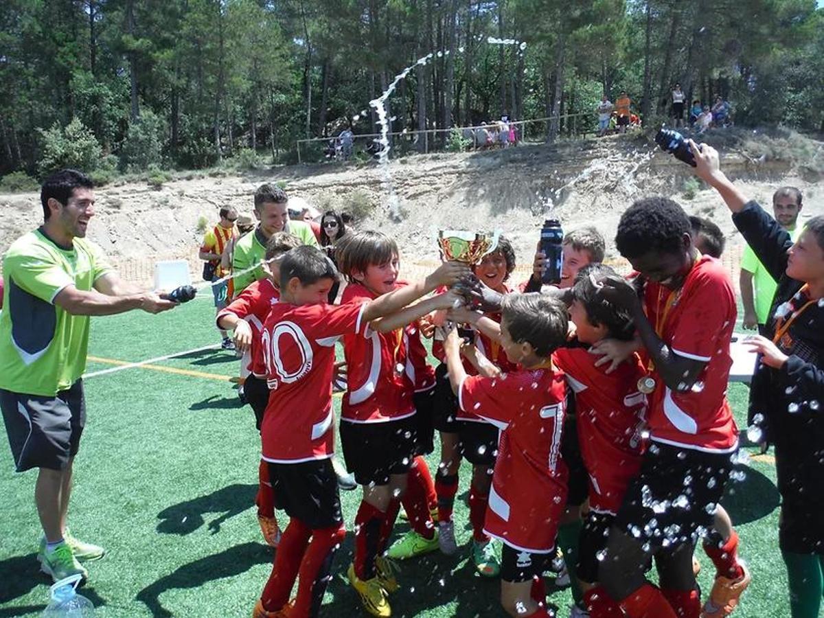 Torneig El Collell: 10 anys de futbol i diversió en un espai privilegiat