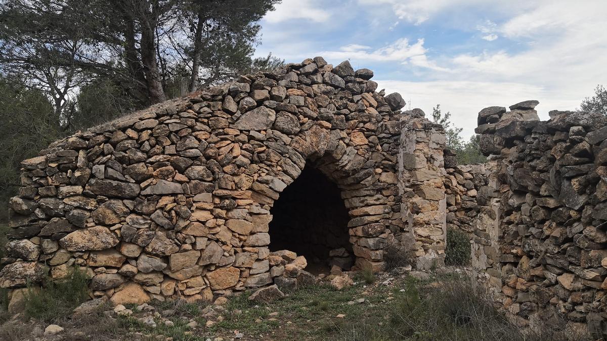 Caminando por Navajas propone descubrir 'la casica el Ángel'
