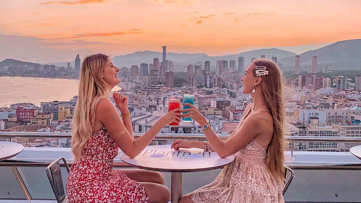 Benidorm, la ciudad mediterránea por excelencia para disfrutar durante ...