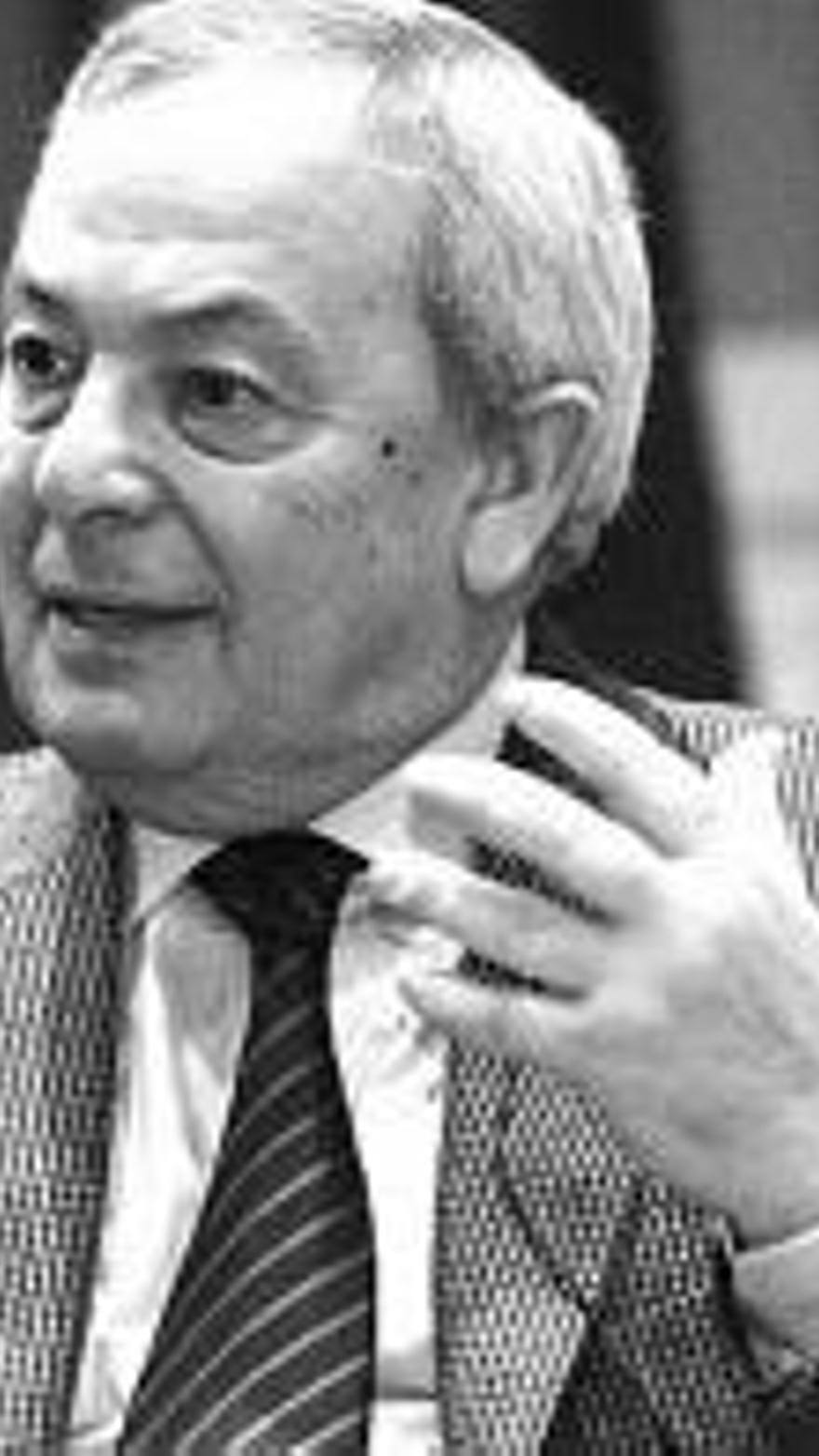 «Manuel Menéndez se ha hecho acreedor de una absoluta confianza»
