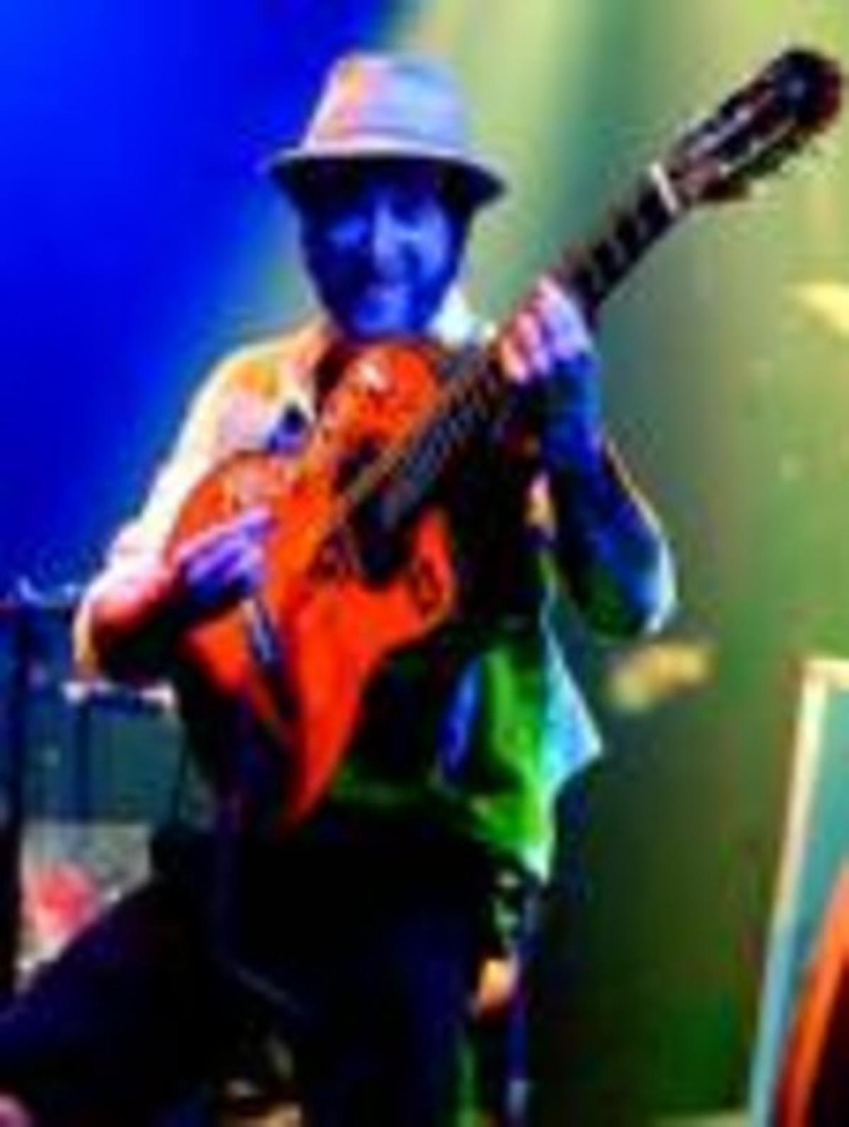 Amaral inaugura un Senglar Rock muy comercial - El Periódico