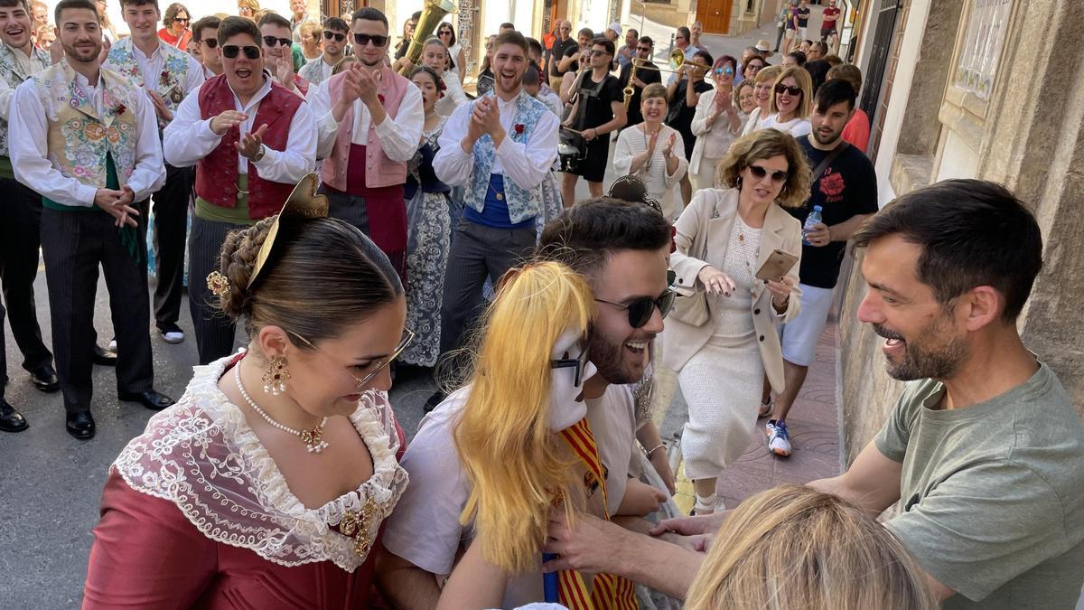 Els alcaldes de Sant Pancraç de Benitatxell ordenen que els homes es ...