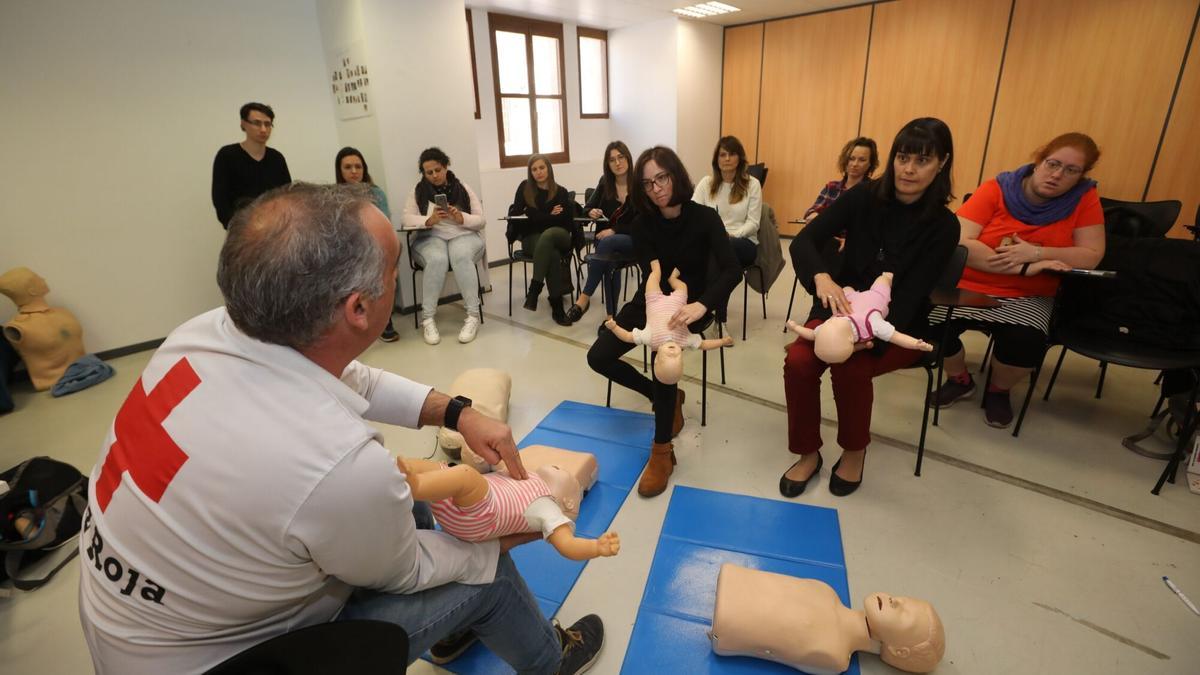 Los atragantamientos, un clásico de la Nochevieja: las técnicas de ...