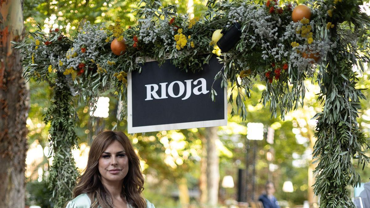 DISEÑO ANDRÉS ACOSTA VINOS RIOJA: El diseñador canario Andrés Acosta se ...