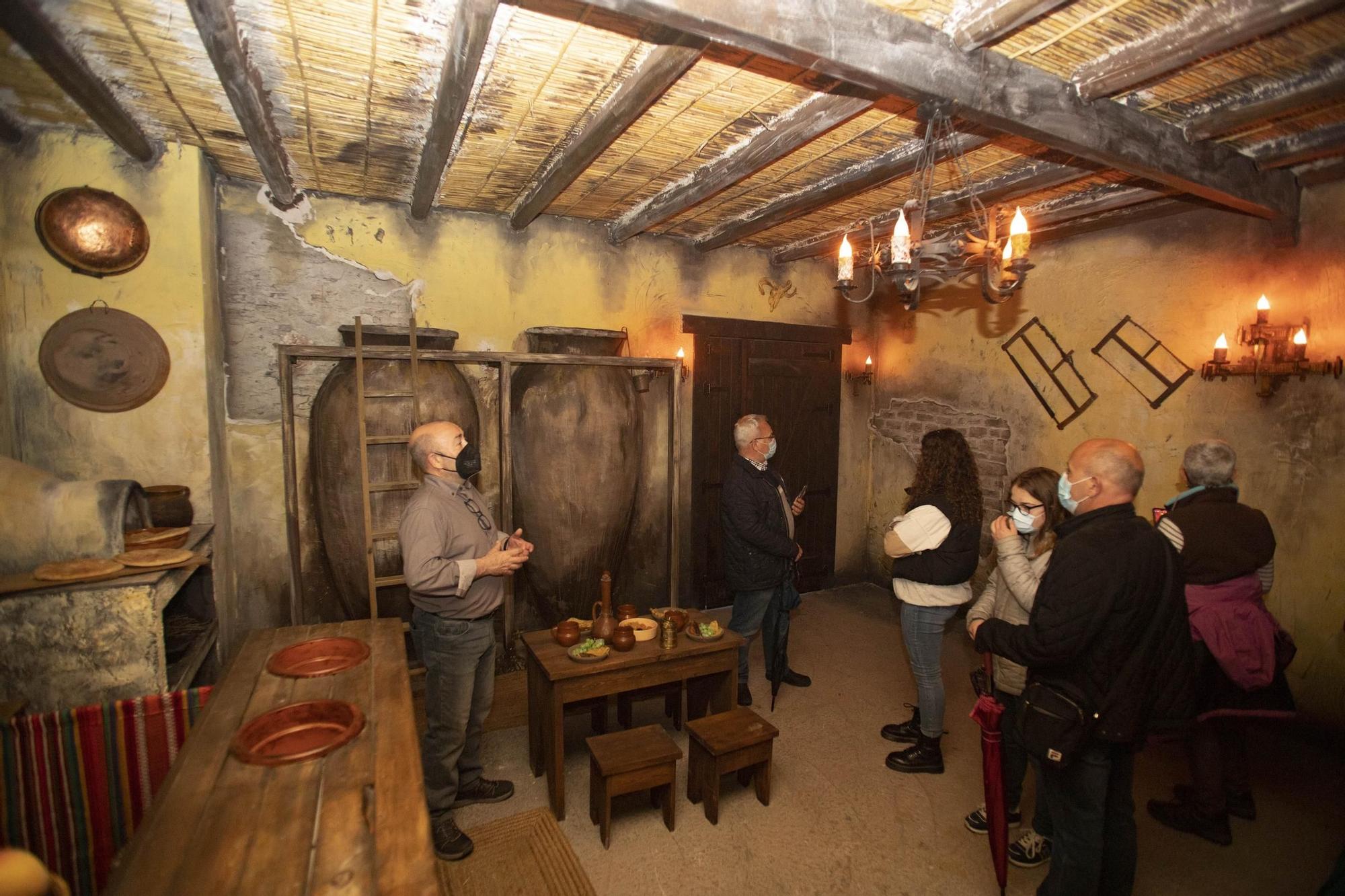 La otra Semana Santa: las imágenes más impactantes de los doseles de Alzira