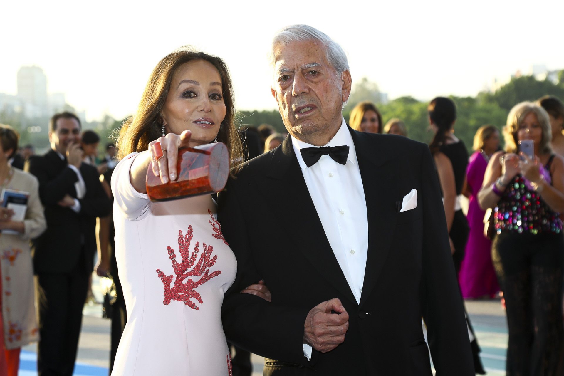 ISABEL PREYSLER CASA GASTOS | Isabel Preysler, sobre los gastos de su ...
