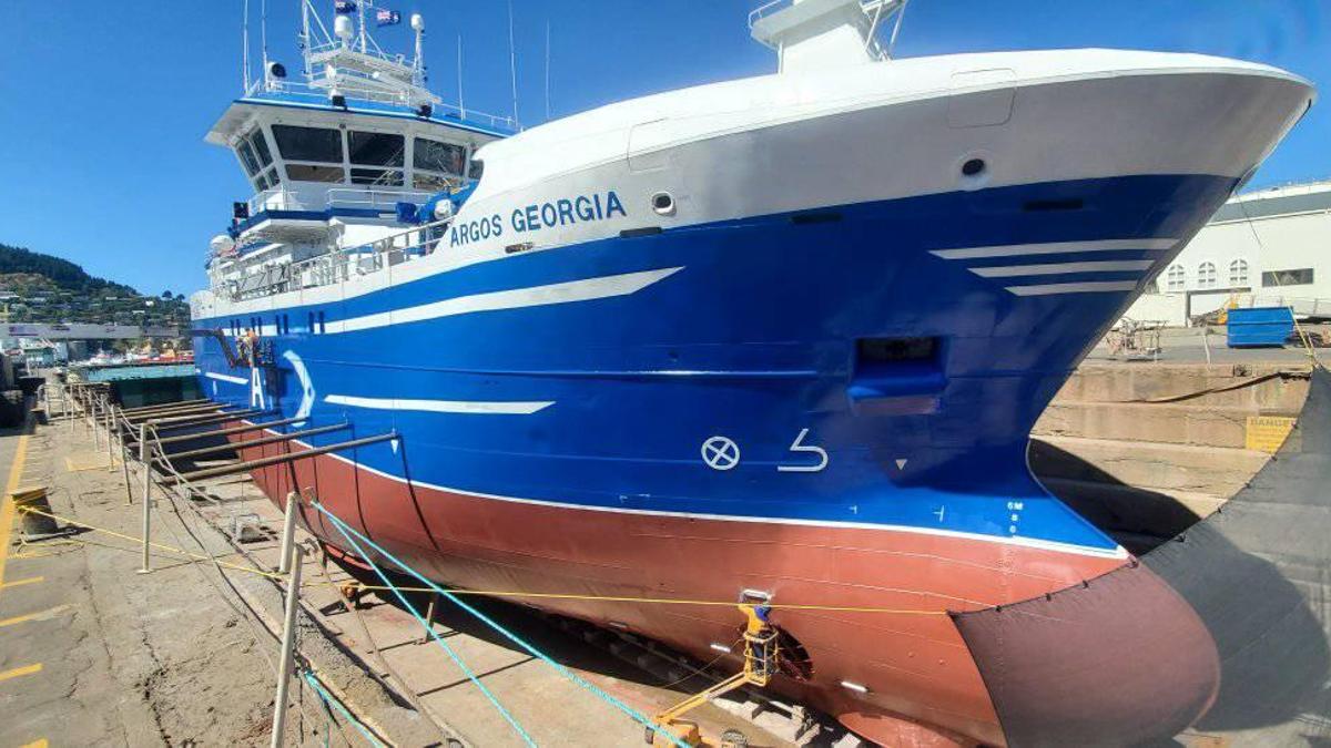 NAUFRAGIO ARGOS GEORGIA | Los tres supervivientes de Ribeira del 'Argos ...