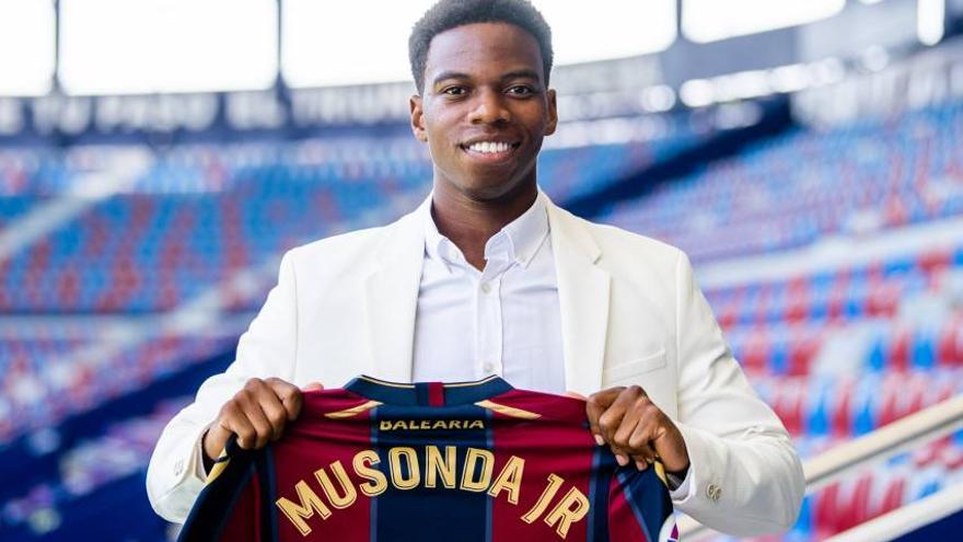 LEVANTE UD: Primeras declaraciones de Musonda
