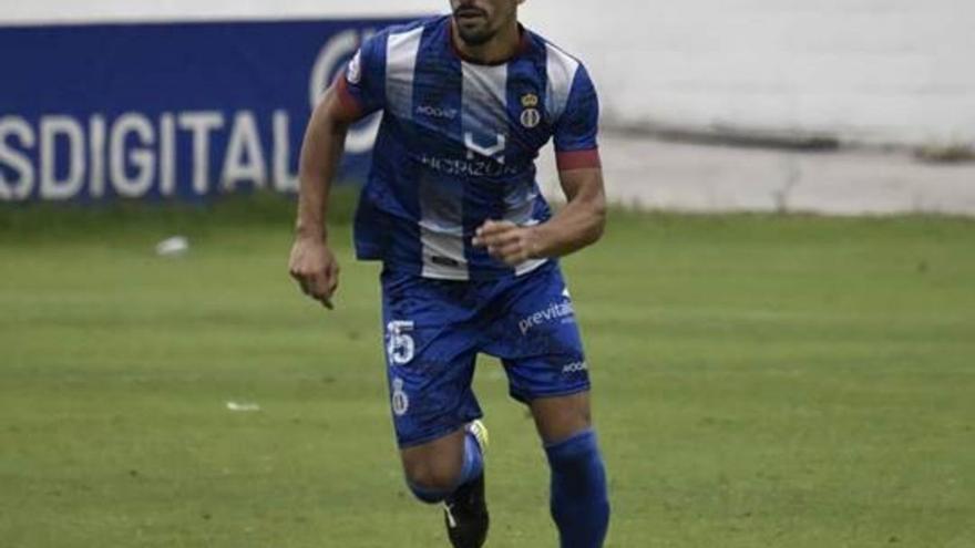 "Tuve algunas ofertas de Primera RFEF, pero solo quería ir al Avilés ...