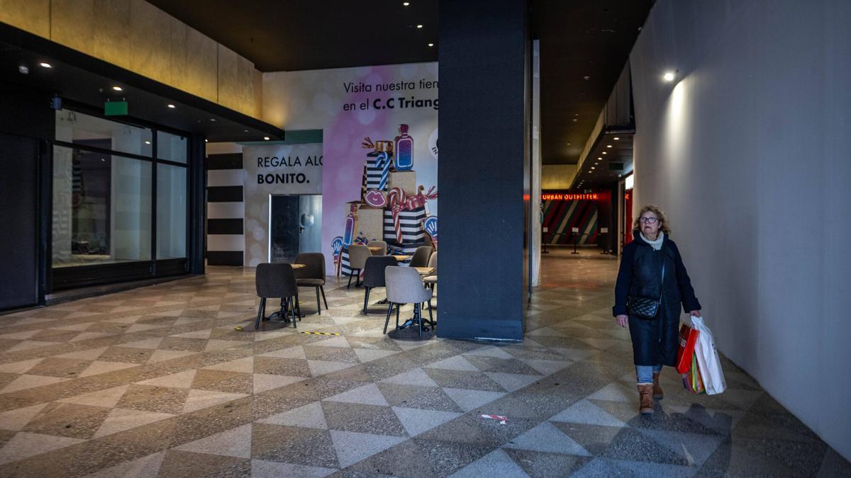 La reinvención de El Triangle de Barcelona se retrasa: Mediamarkt ...