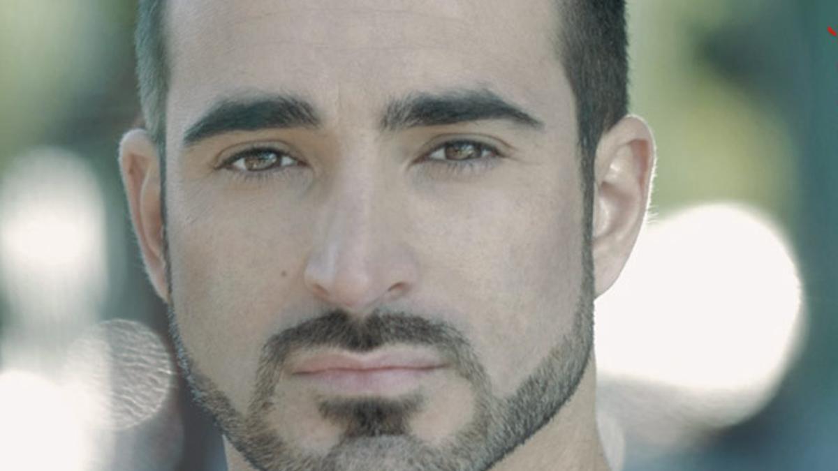 El flamenco pop de José Mora que provoca 'rebeliones de besos' - Woman