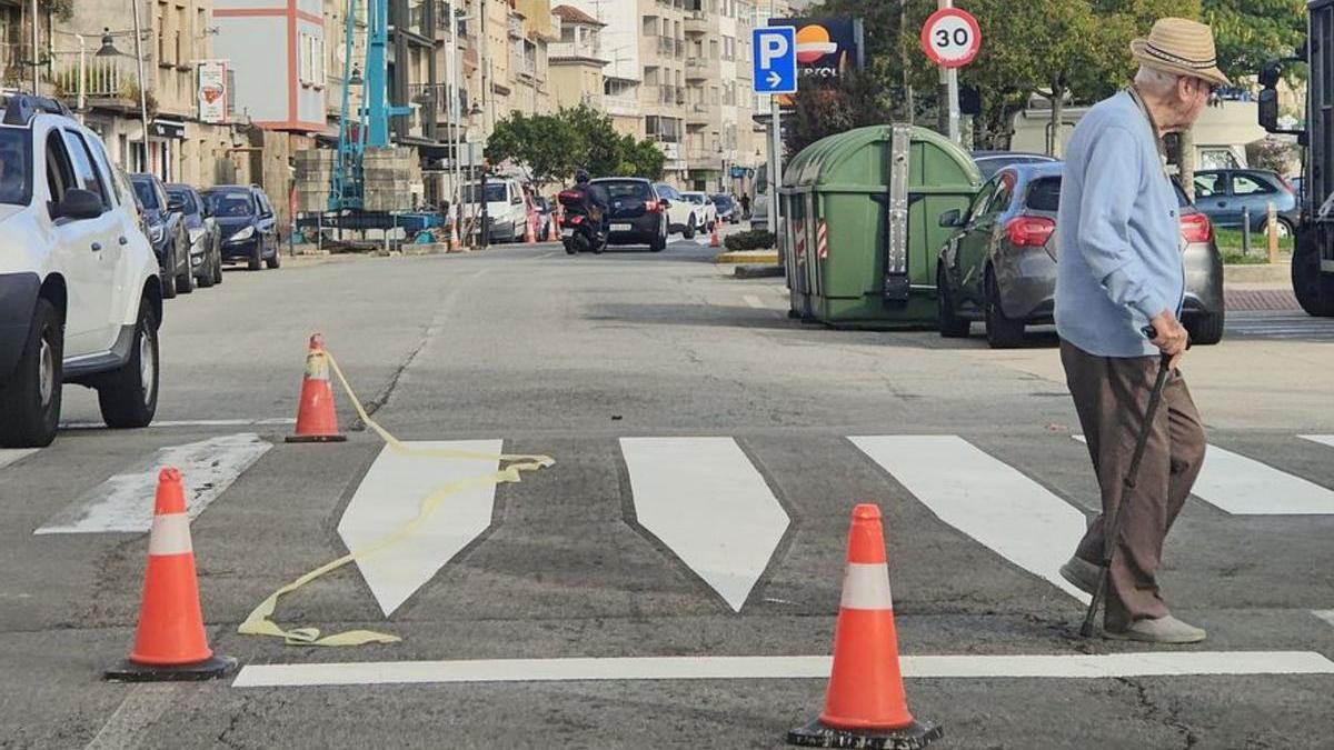 Repintado de pasos de peatones en Concepción Arenal