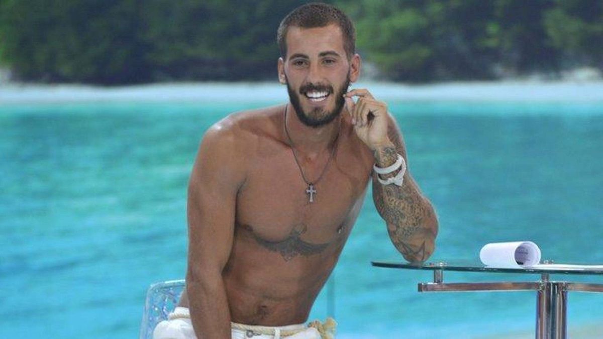 Iván González desvela que su hermana es su madre, y su madre es su abuela