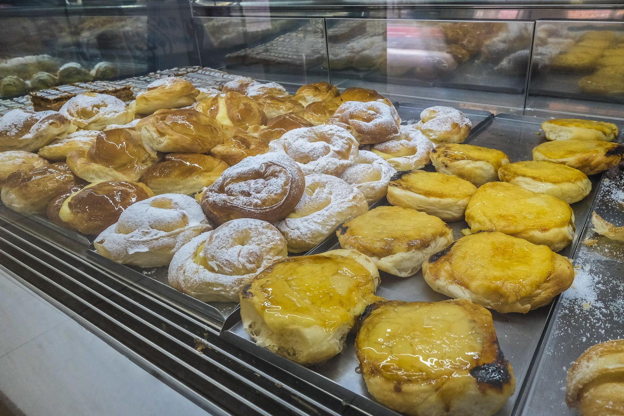 FOTOS: Dulcería Colomar, que lleva abierta desde 1945
