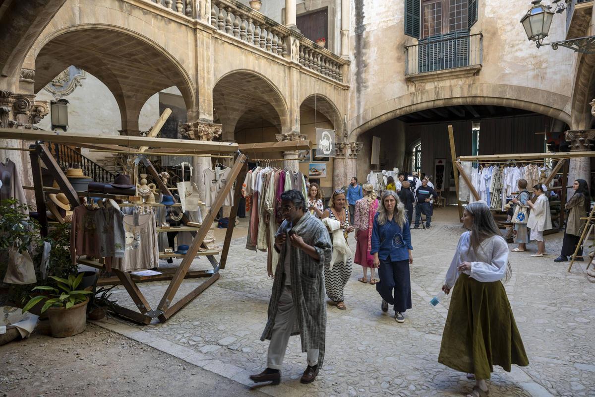 El festival textil Xtant regresa a Can Vivot con más de 75 artesanos de ...