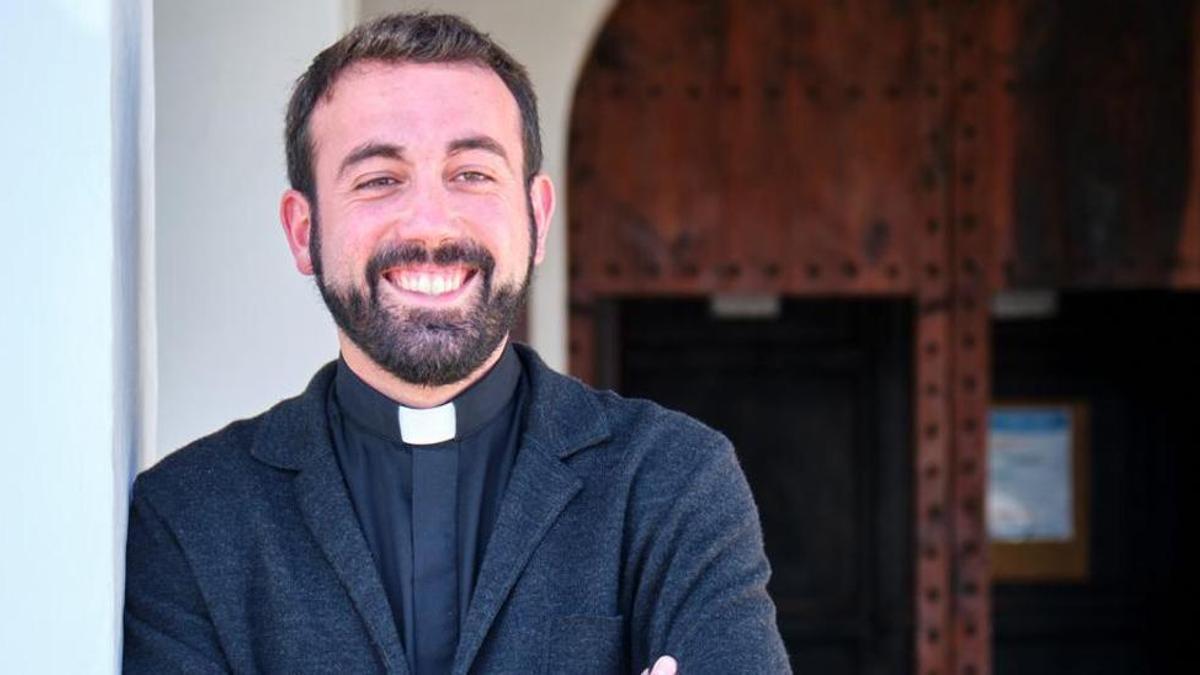 Una misa para despedir al párroco de Sant Jordi Daniel Martín