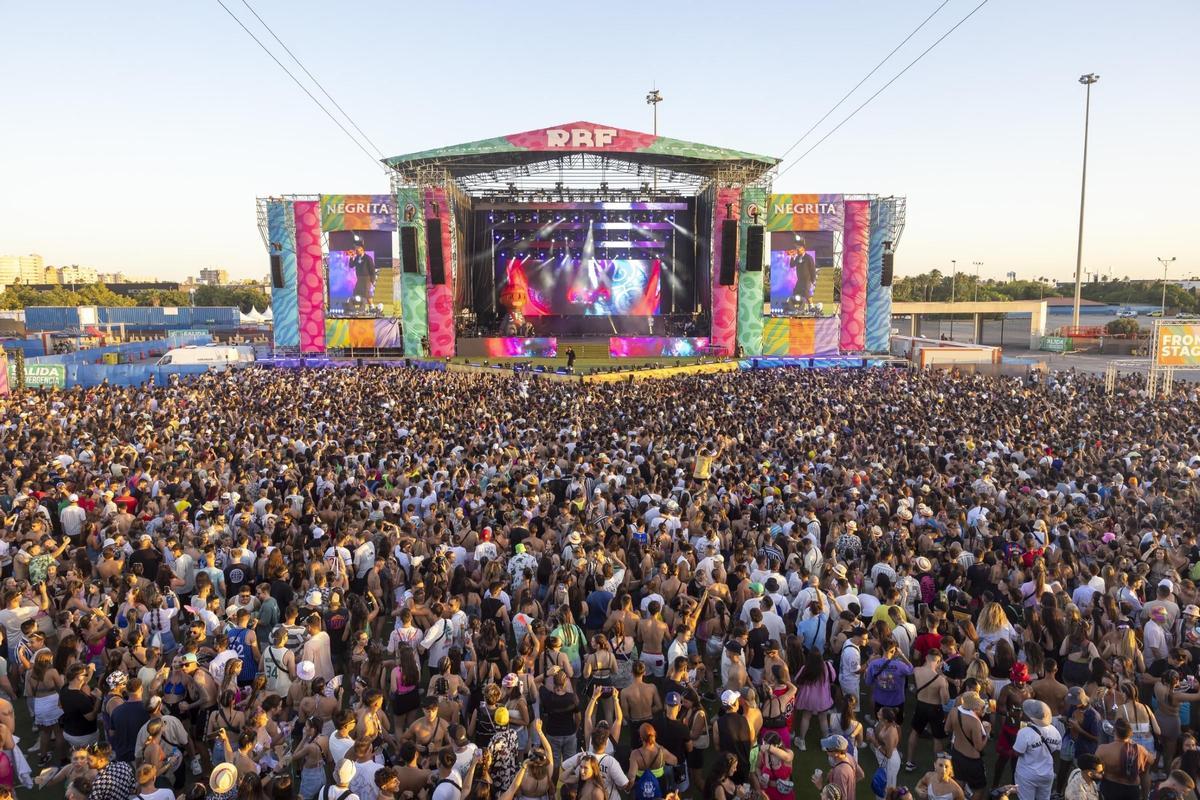 RBF TORREVIEJA I El Reggaeton Beach Festival (RBF) previsto en ...