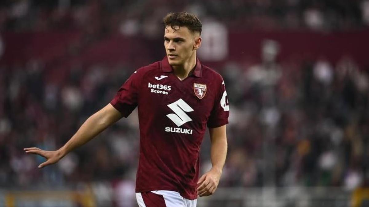 El Girona s'interessa per l'albanès de l'Inter, Kristjan Asllani