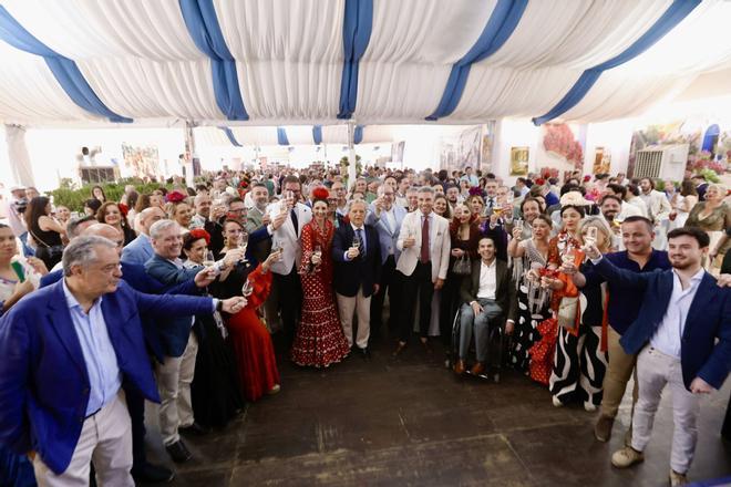 Las recepciones del miércoles en la Feria de Córdoba: del Círculo de la ...