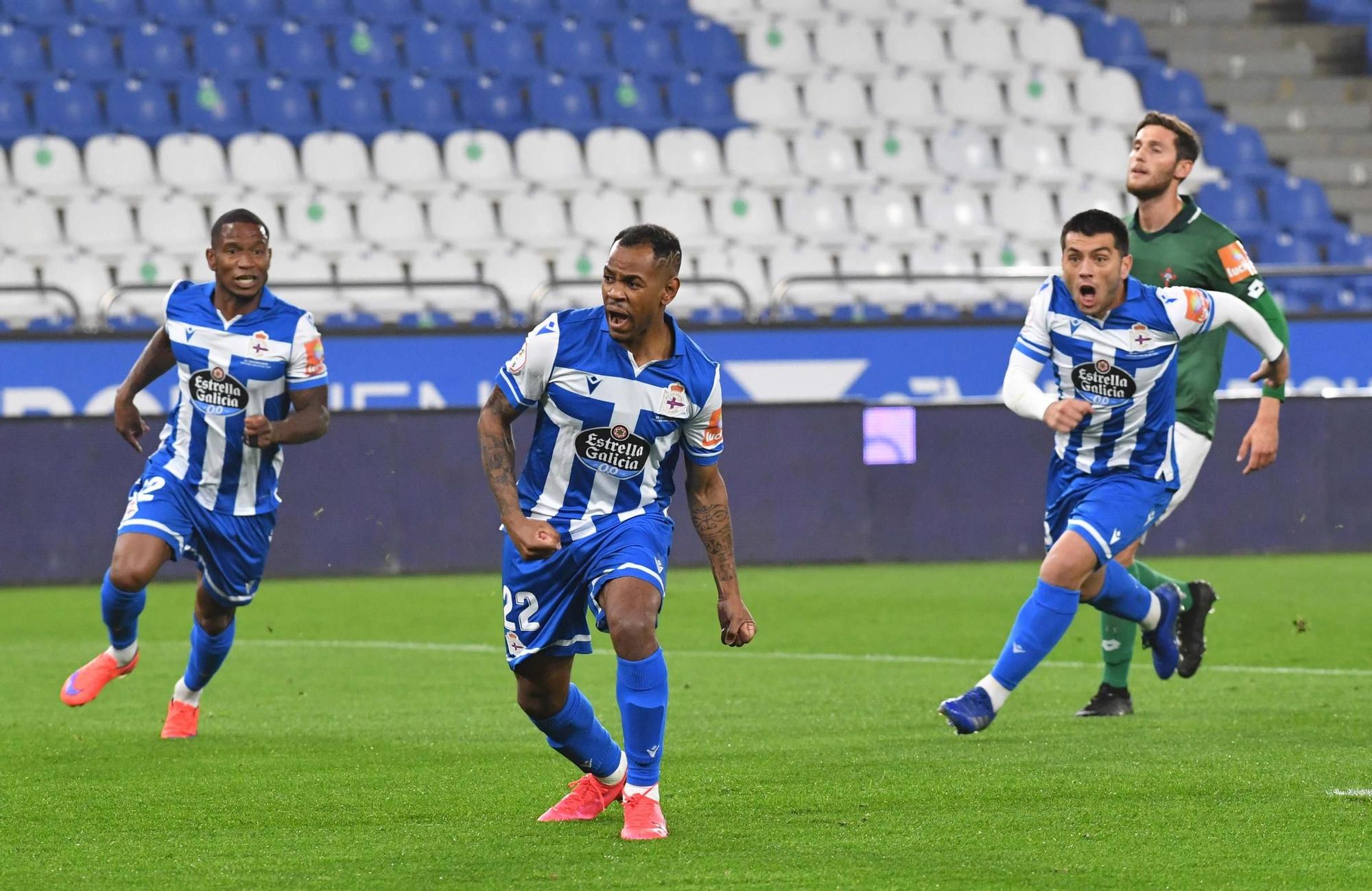 El Dépor le gana al Racing y es líder en solitario de su grupo