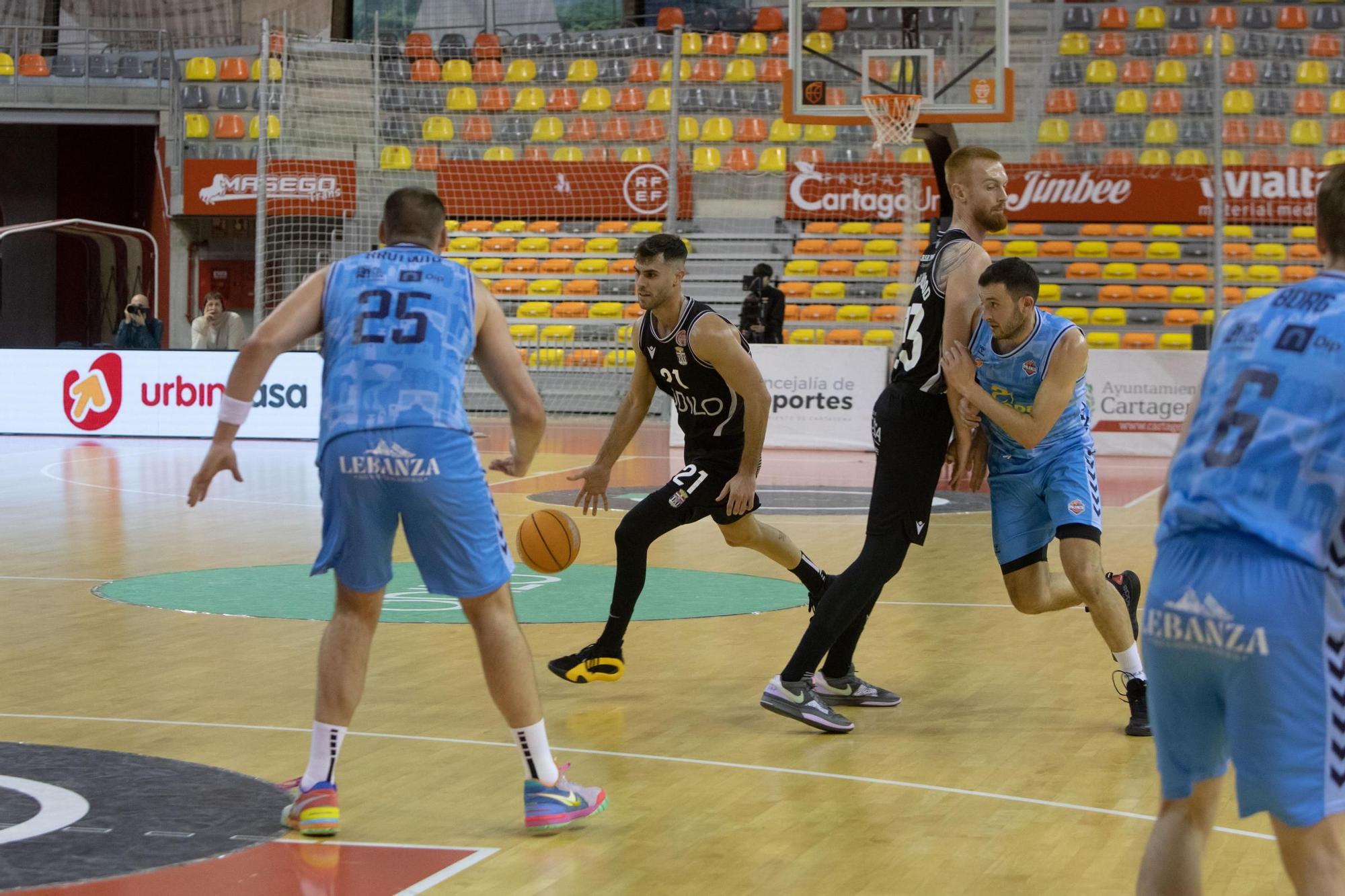 El partido entre el Odilo Cartagena y el Palencia, en imágenes