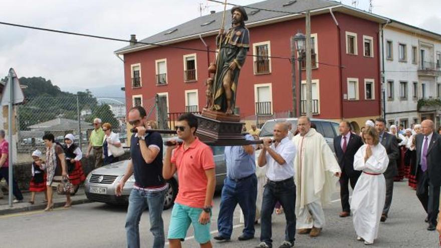 Navia acaba las fiestas en el prao