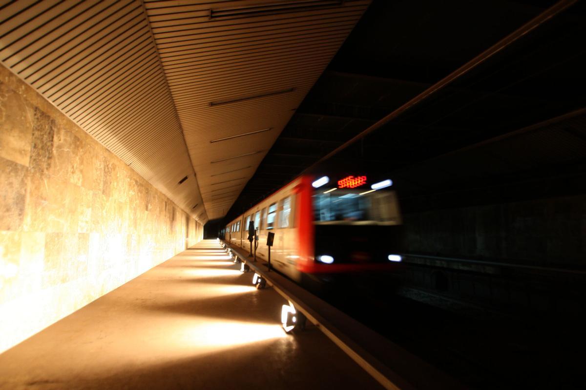 El falso tren del dinero y otros mitos de las 'estaciones fantasma' del ...