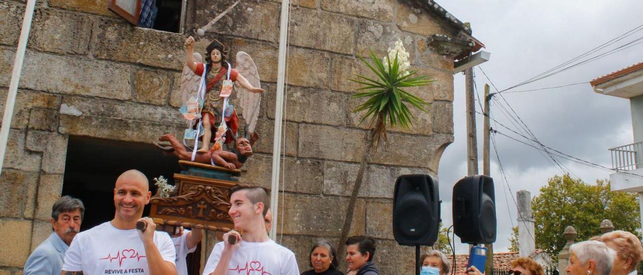 Trabanca Badiña y A Torre honran a San Miguel