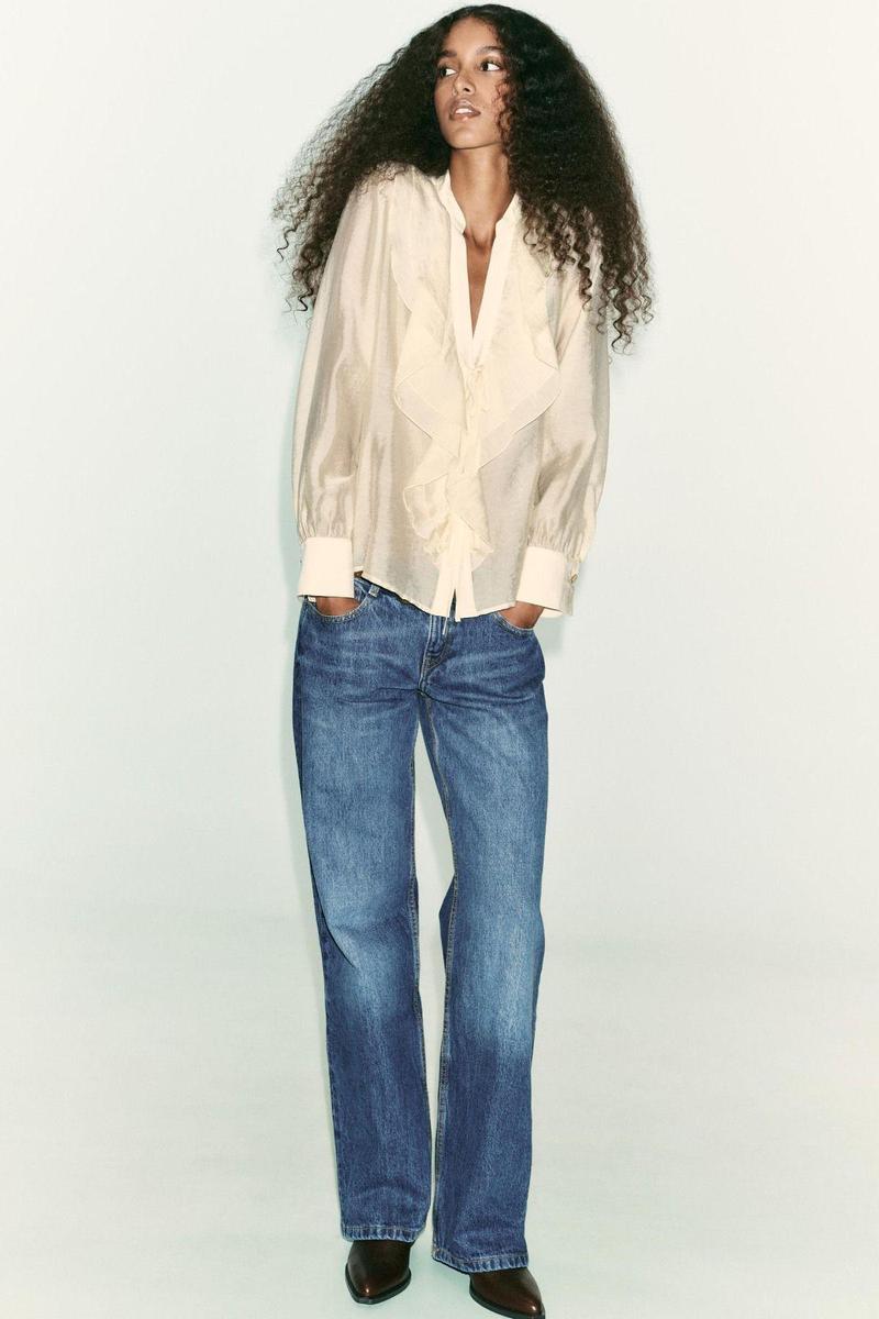 BLUSAS ZARA | Acaban de aterrizar en Zara 6 blusas preciosas y muy especiales para vestir 'chic ...