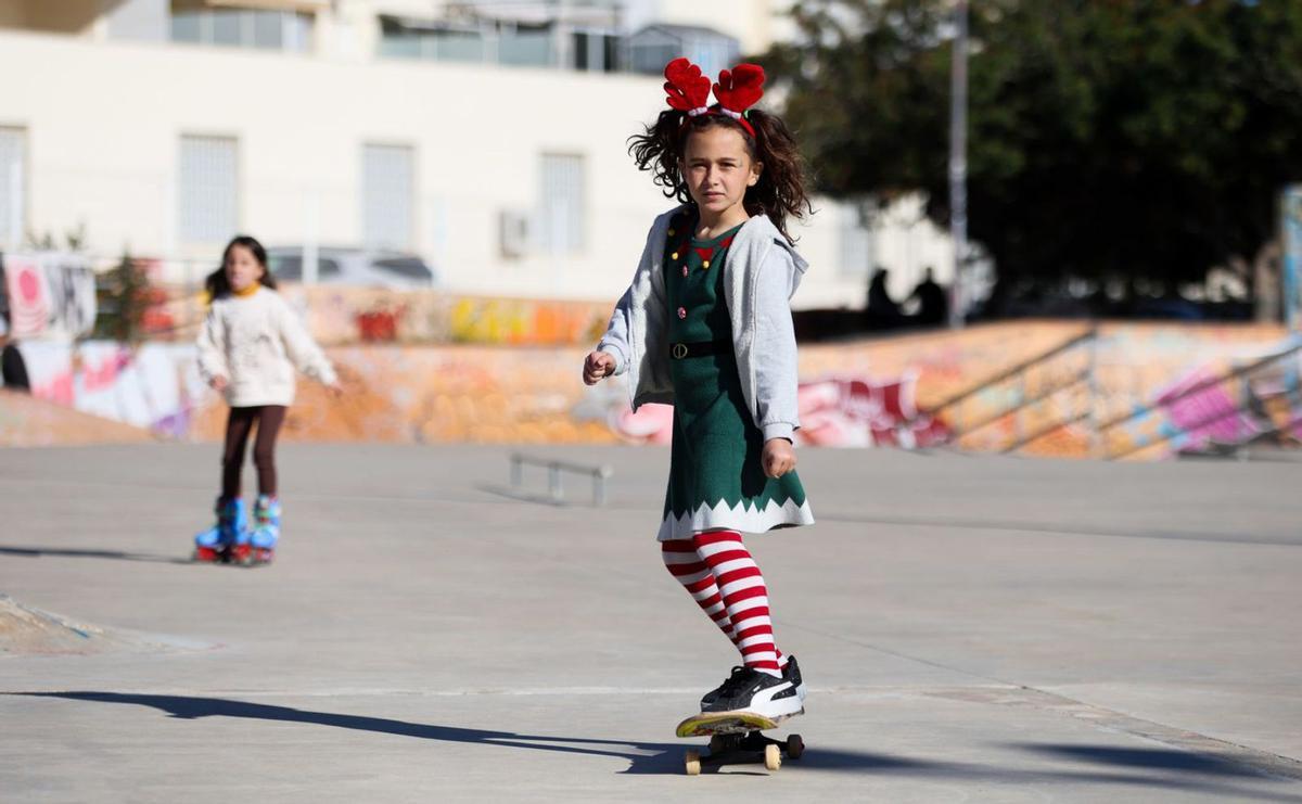 Ibiza patina contra el hambre