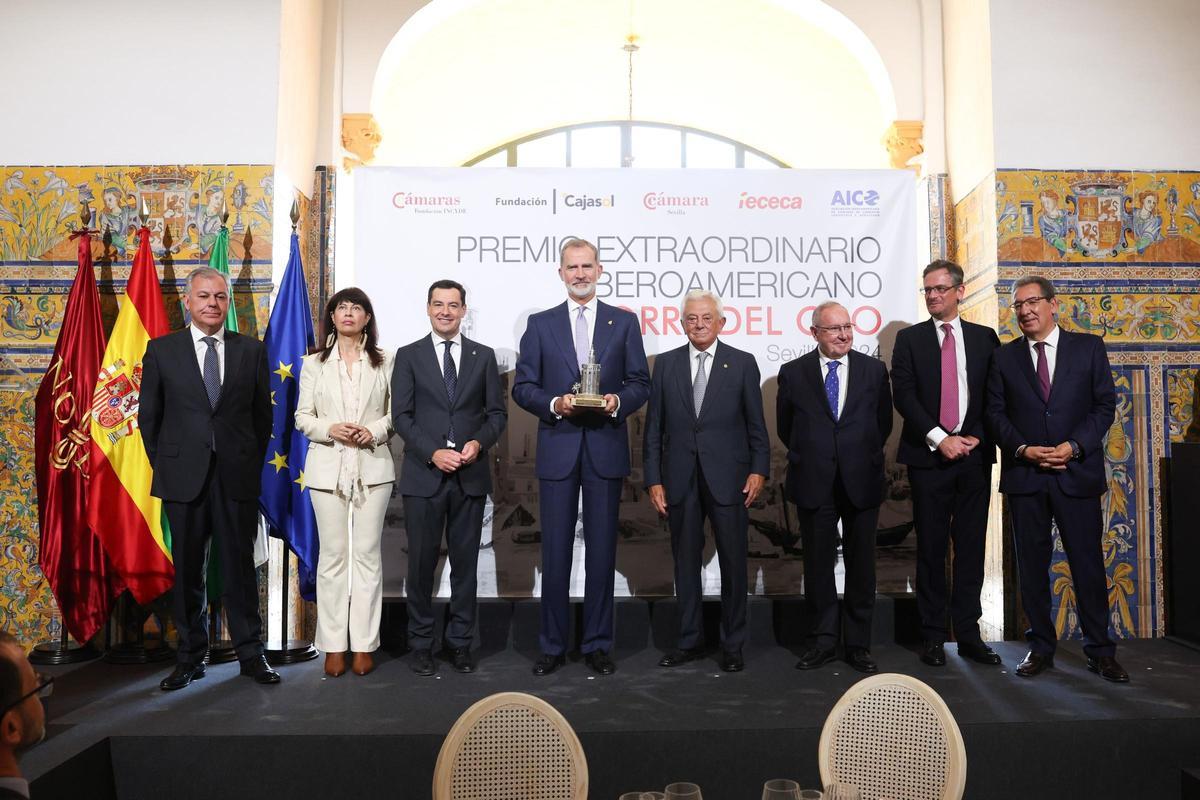 REY FELIPE VI SEVILLA PREMIO TORRE DEL ORO | El Rey, premiado en ...