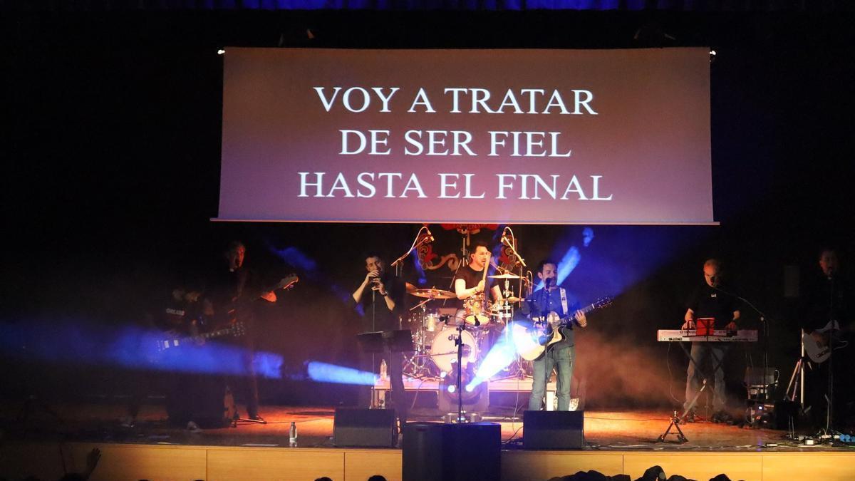 Música rock católica | Los curas rockeros harán resonar sus guitarras ...