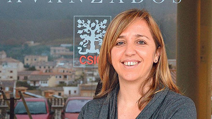 Marta Marcos Moreno: "El proyecto de ampliar el puerto del Molinar es ...