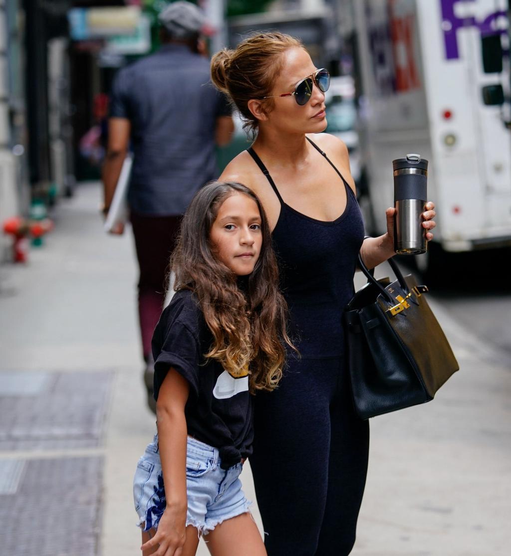 La hija de Jennifer Lopez se estrena como actriz... Haciendo de JLo - Cuore