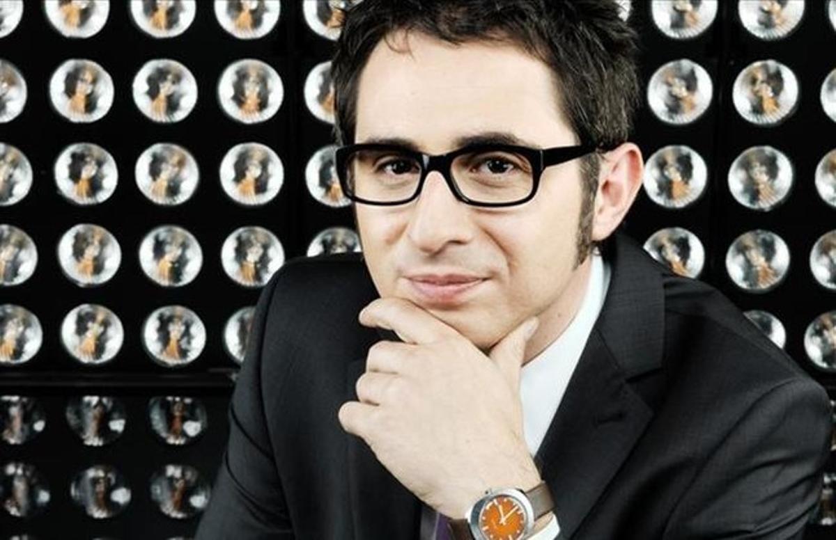 'Con la que está cayendo', suspendido sine die