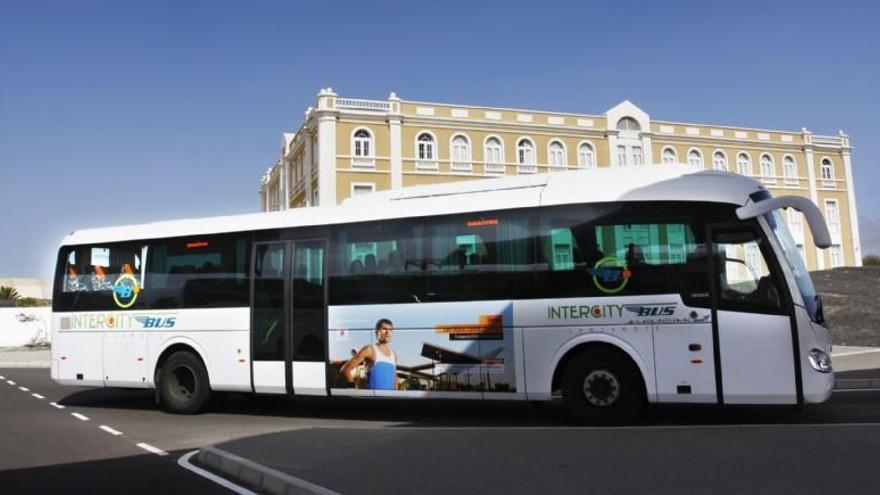 CCOO se congratula de la ampliación de la flota de guaguas y ...