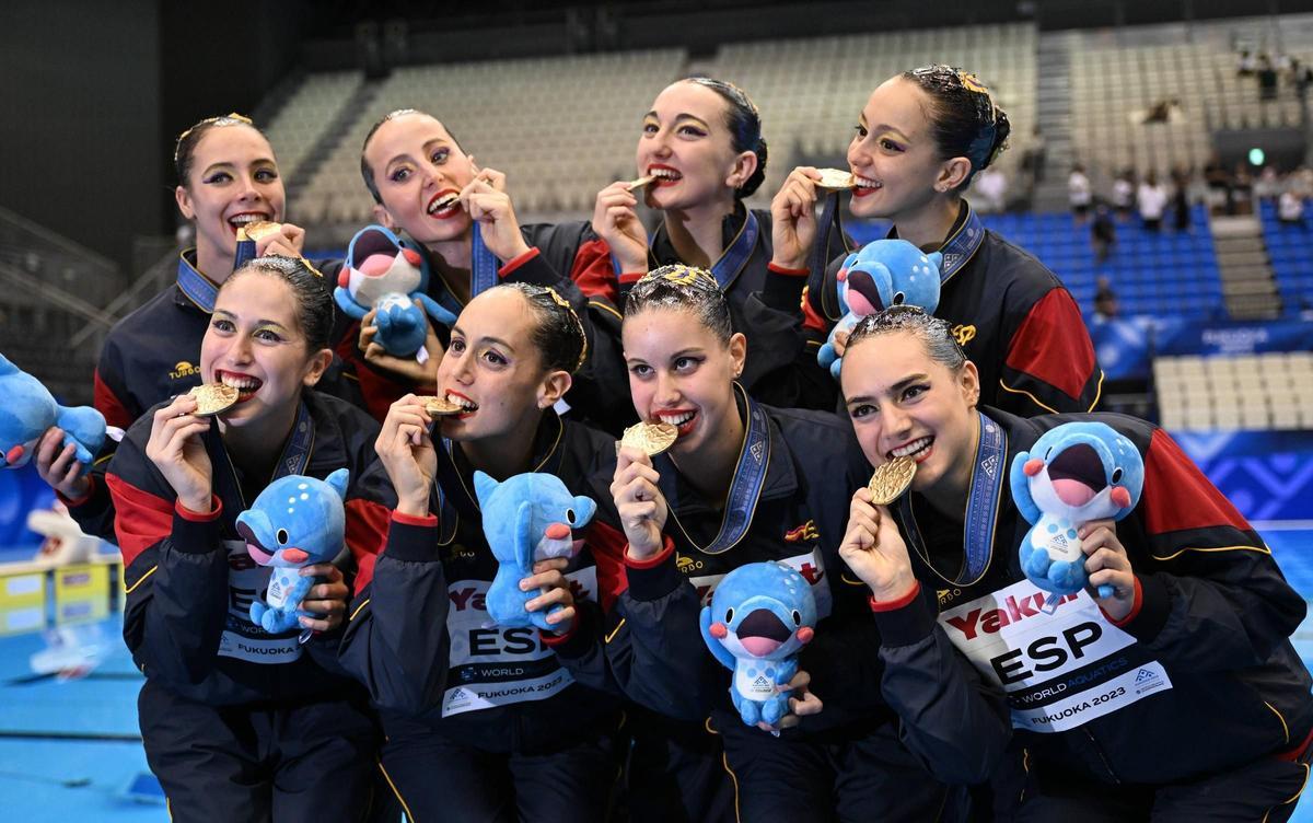 El equipo español de natación sincronizada: campeonas del mundo - Woman