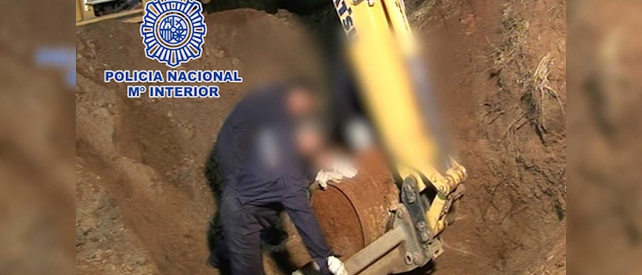 El crim de la dona trobada morta en un bidó enterrat a Lloret queda ...