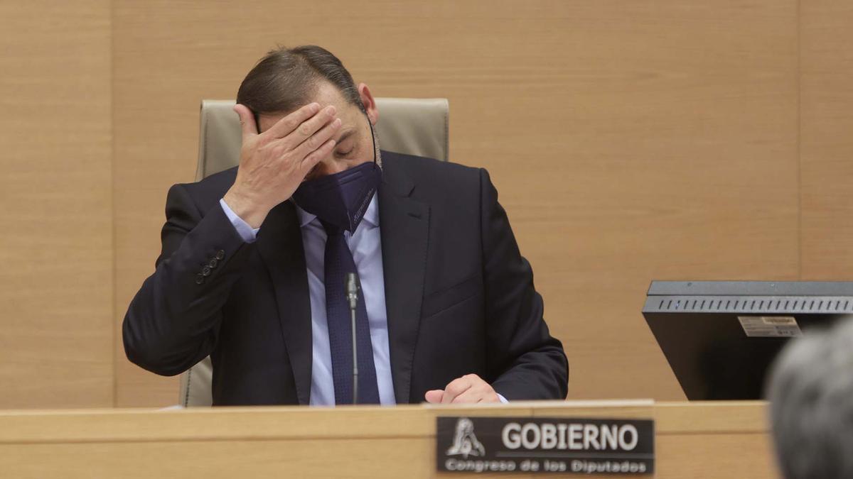 "El error de Ábalos ha sido encumbrar a puestos de poder a un mangante"