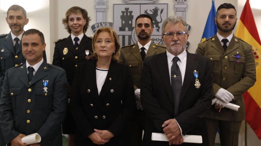 El reconocimiento a militares, guardias y policías que fueron héroes ...