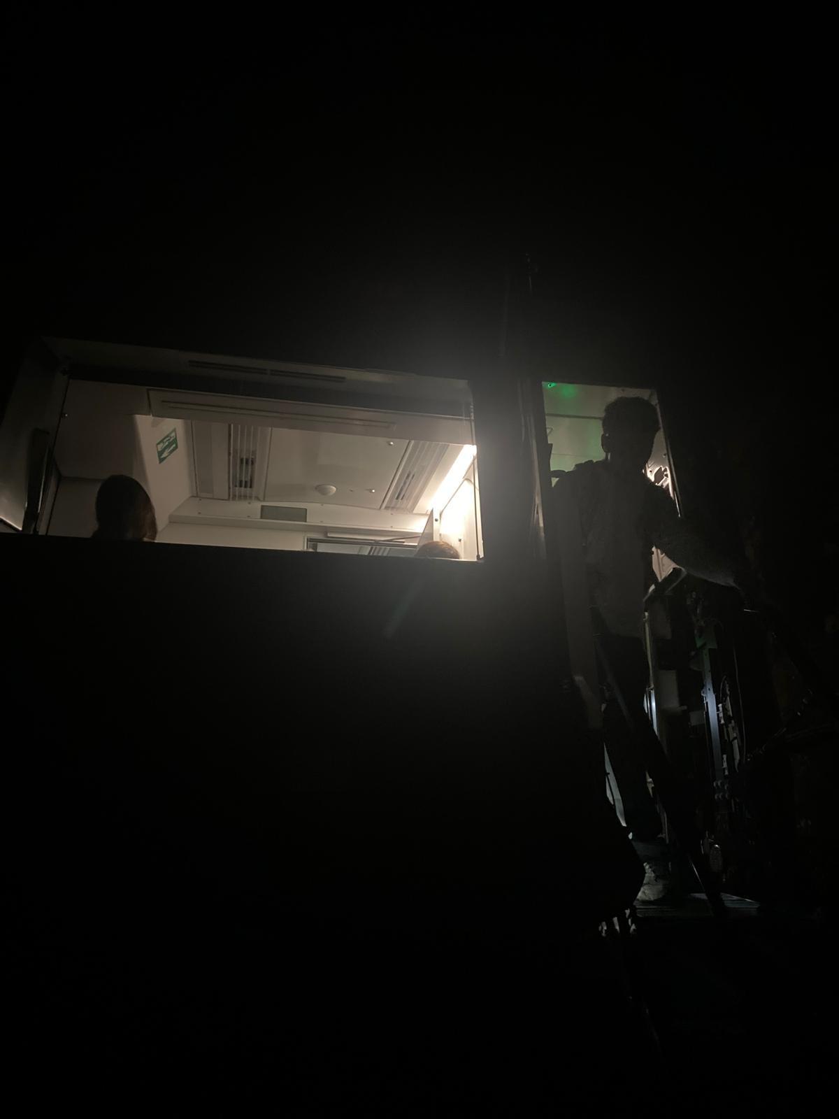 APAGÓN LUZ | Atrapados en un túnel del metro de Barcelona: "Parece una ...