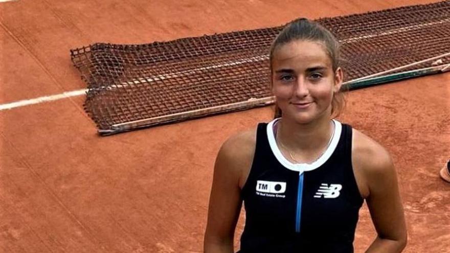 La tenista de 15 años Charo Esquiva avanza a octavos en Roland Garros ...