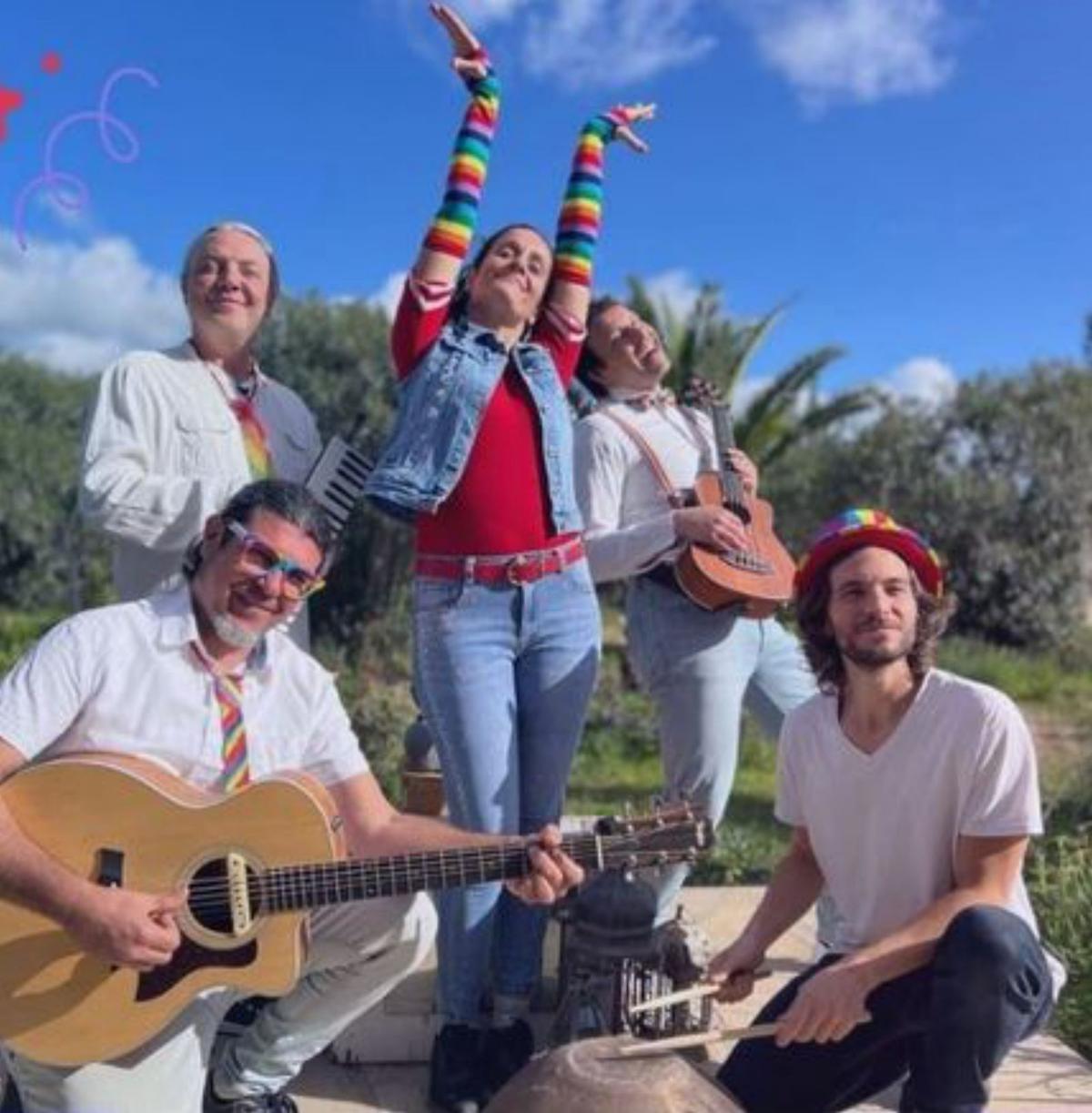 El mundo de Azahar se presenta este domingo en Can Ventosa