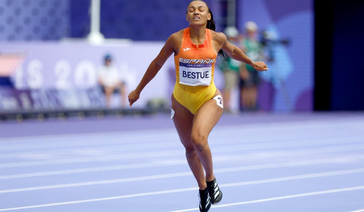 Atletismo | Sabadell abre la pista cubierta con un gran Miting ...