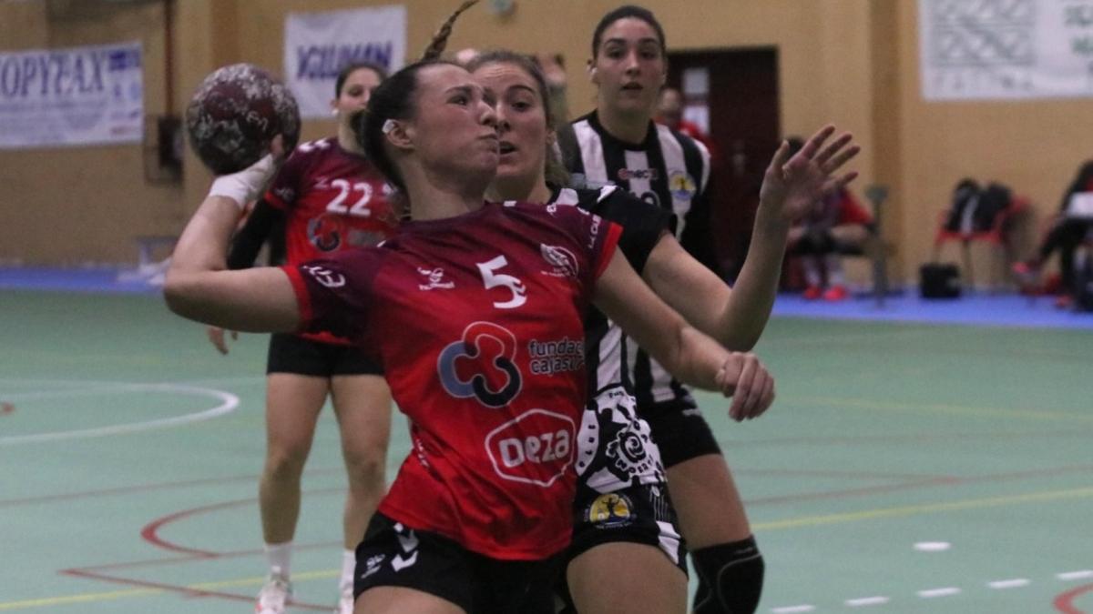 Crónica Deza - Antequera Costa del Sol | El Deza BM reacciona pero no ...