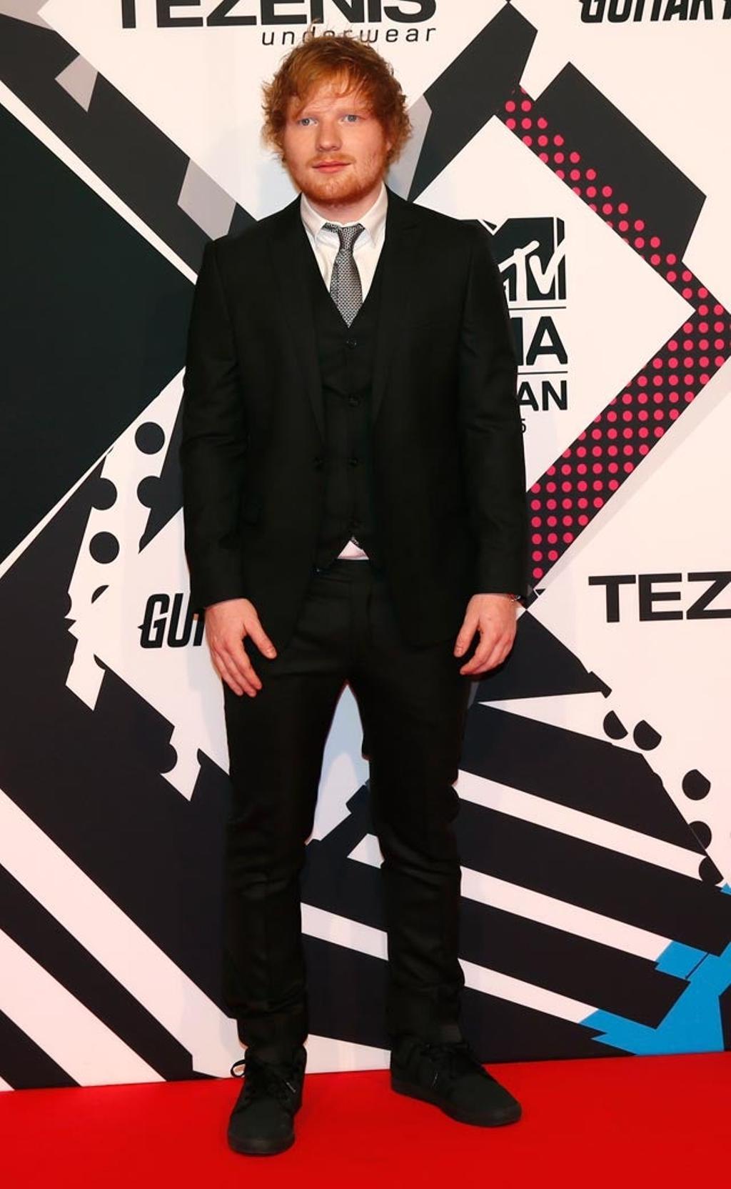 Ed Sheeran y su mini-yo - Cuore