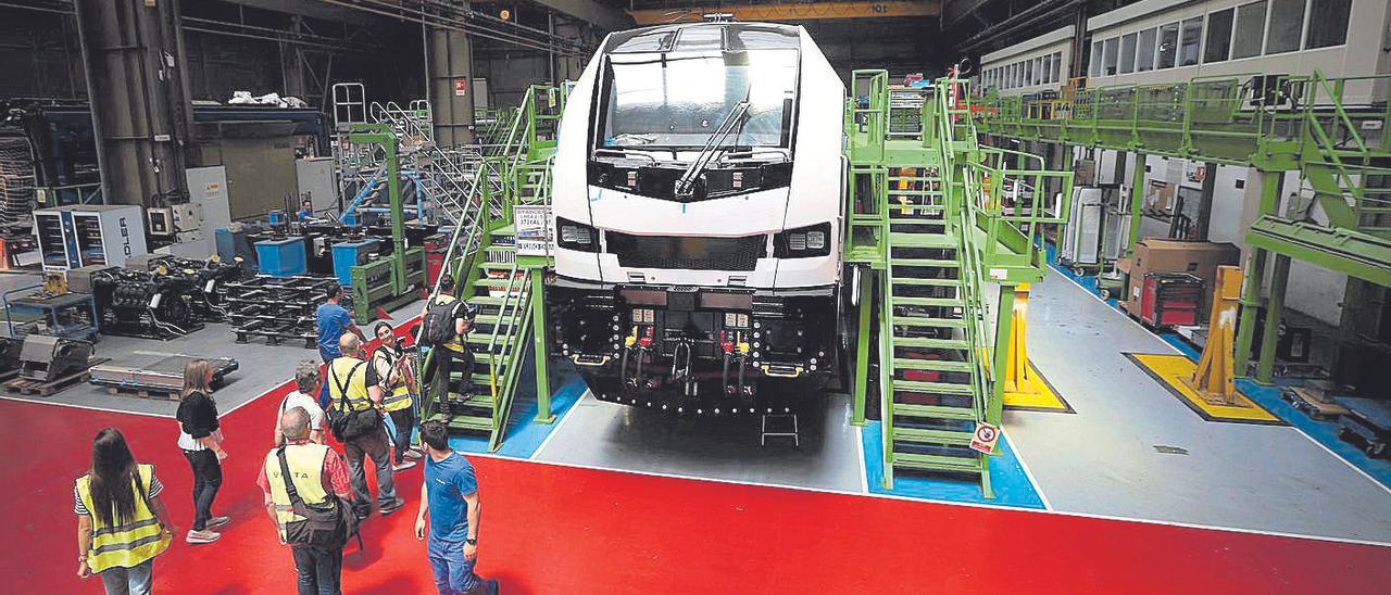 Stadler logra un contrato para fabricar 40 trenes eléctricos para Nápoles