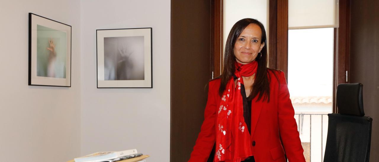 Beatriz Corredor: «Con los cables, la central térmica de Ibiza dejará ...