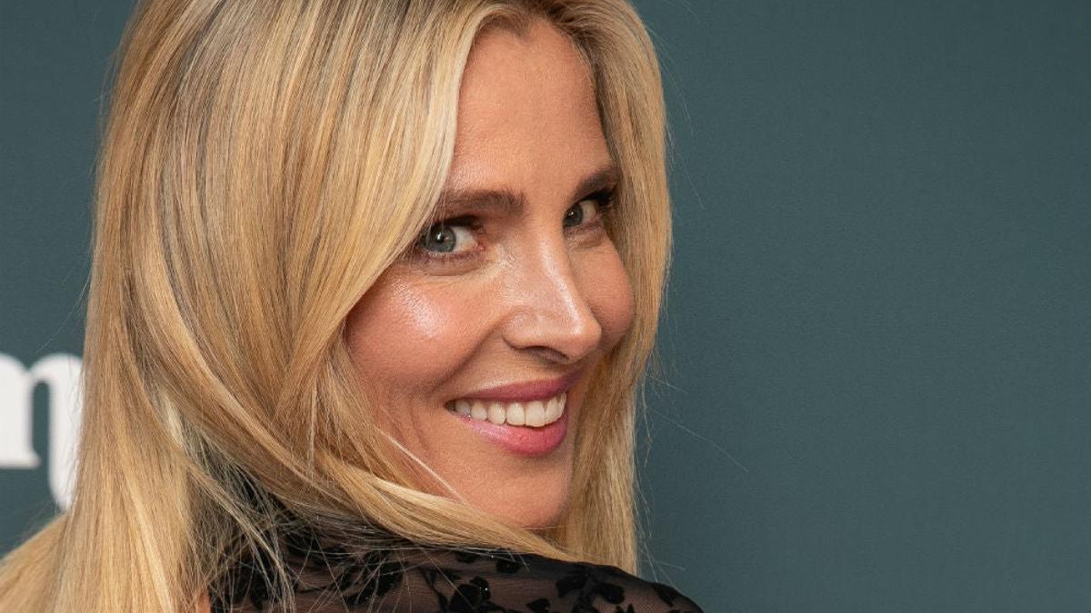El body que te salvará tus looks de fiesta lo ha encontrado Elsa Pataky